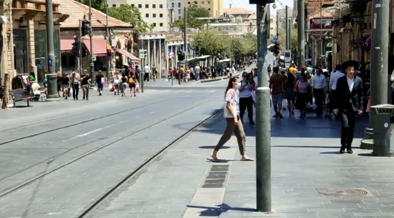 israel brings back mask wearing obligation indoors - IHA News