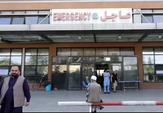 Afghan hospitals continue to serve people despite struggle - IHA News