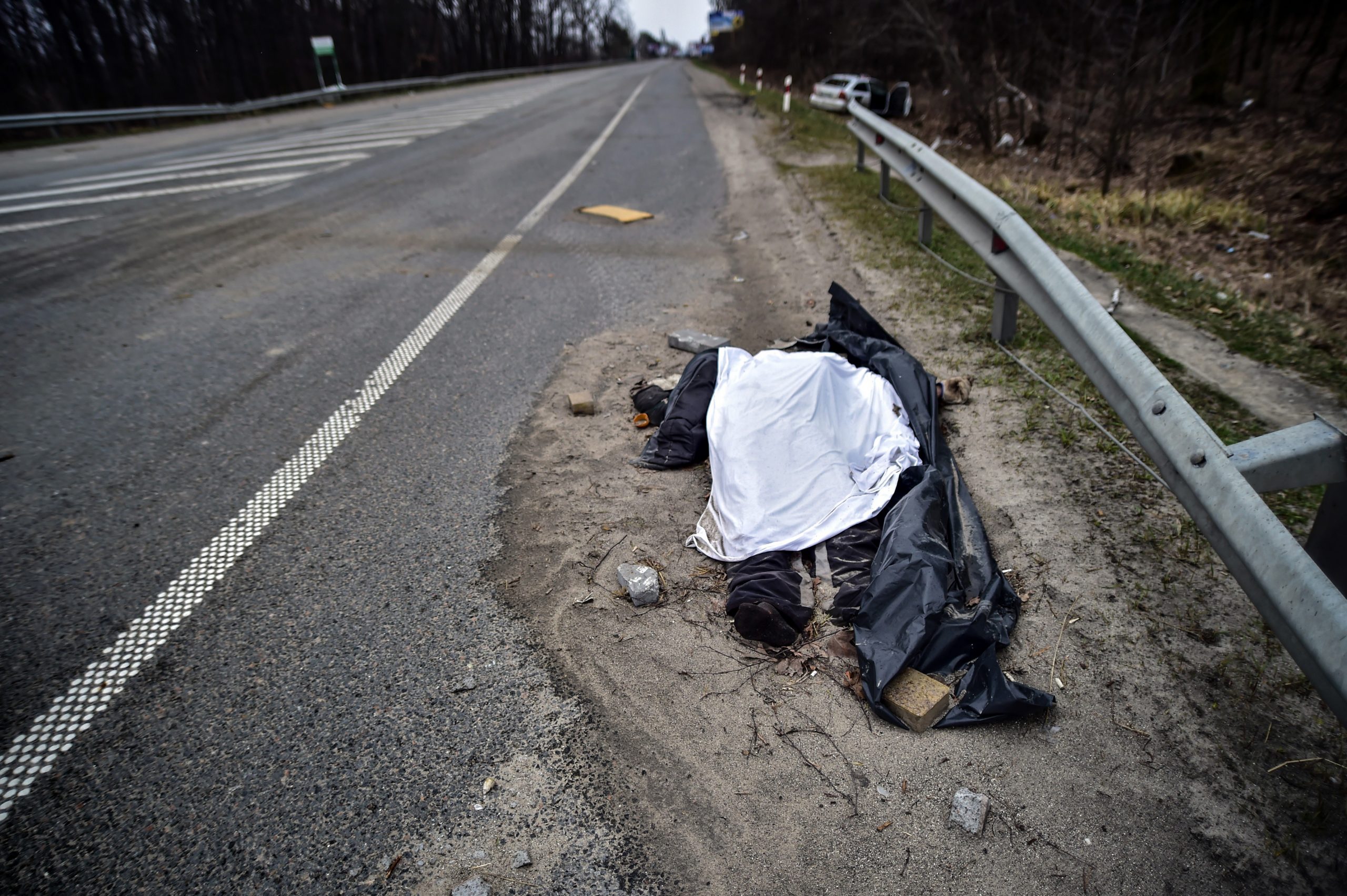 civilian corpses fill Bucha's street - IHA News