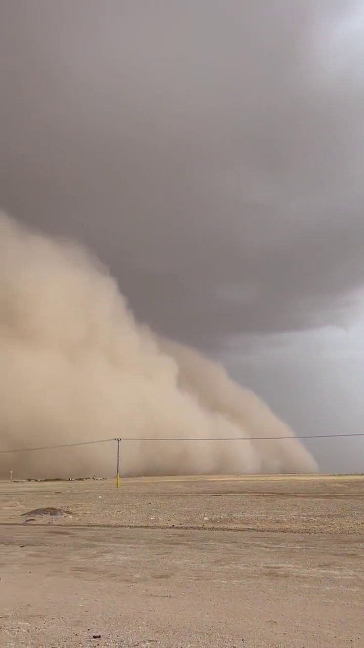 Sandstorm occurs in Saudi Arabia - IHA News