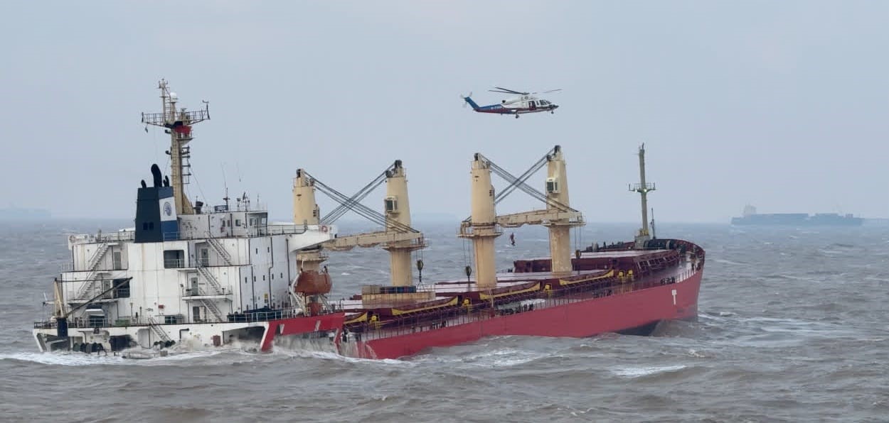 Ship Sinks off Shanghai after Collision in Bad Weather - IHA News