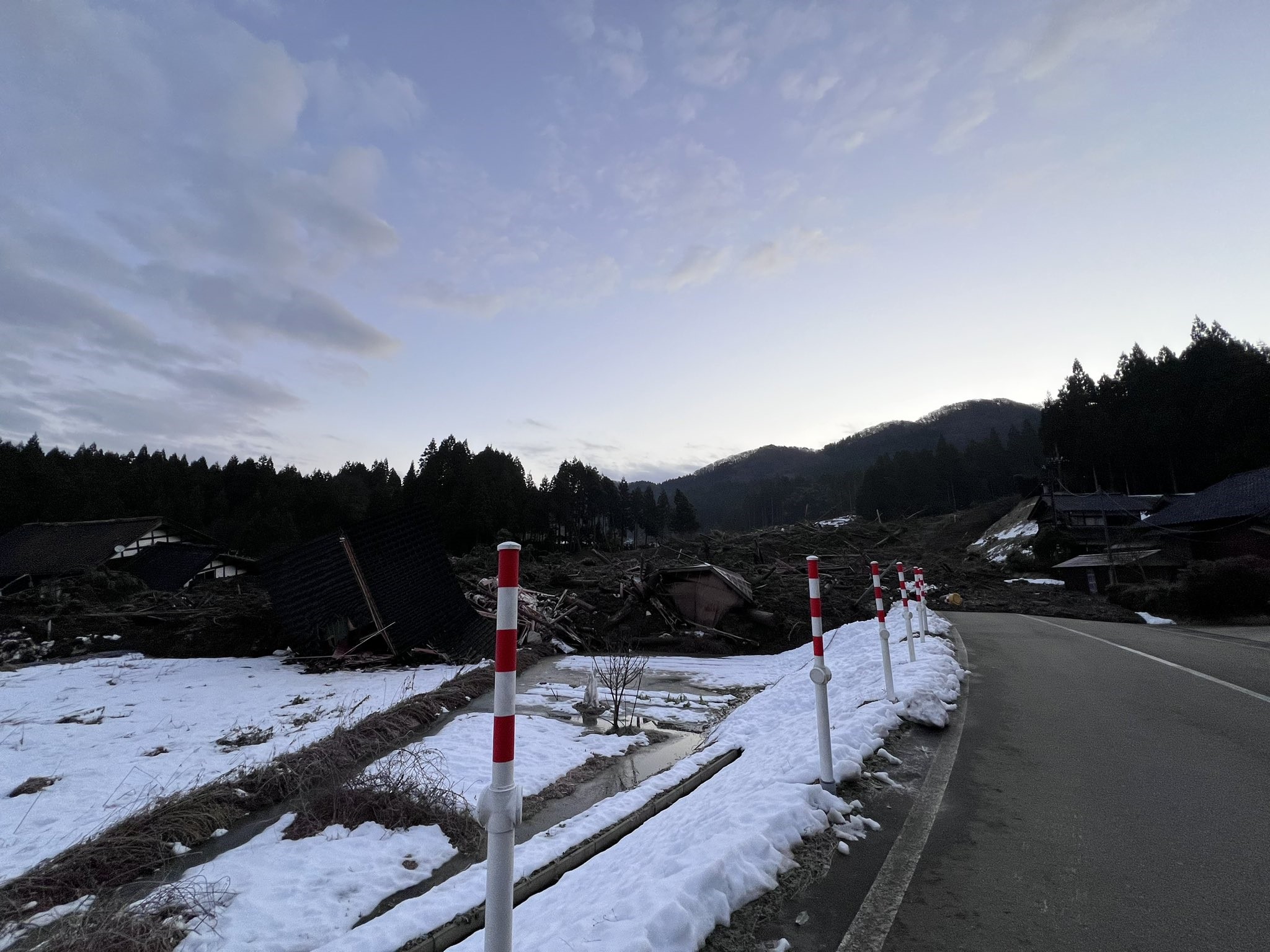 Landslide Buries Houses in Japan's Wajima After Ishkiawa Earthquake ...