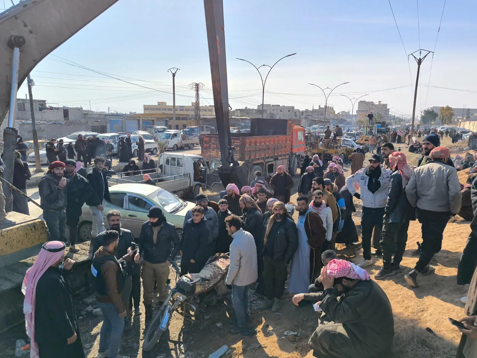 Families Wait Outside Raqqa Prison After SDF Used Detainees As Human ...